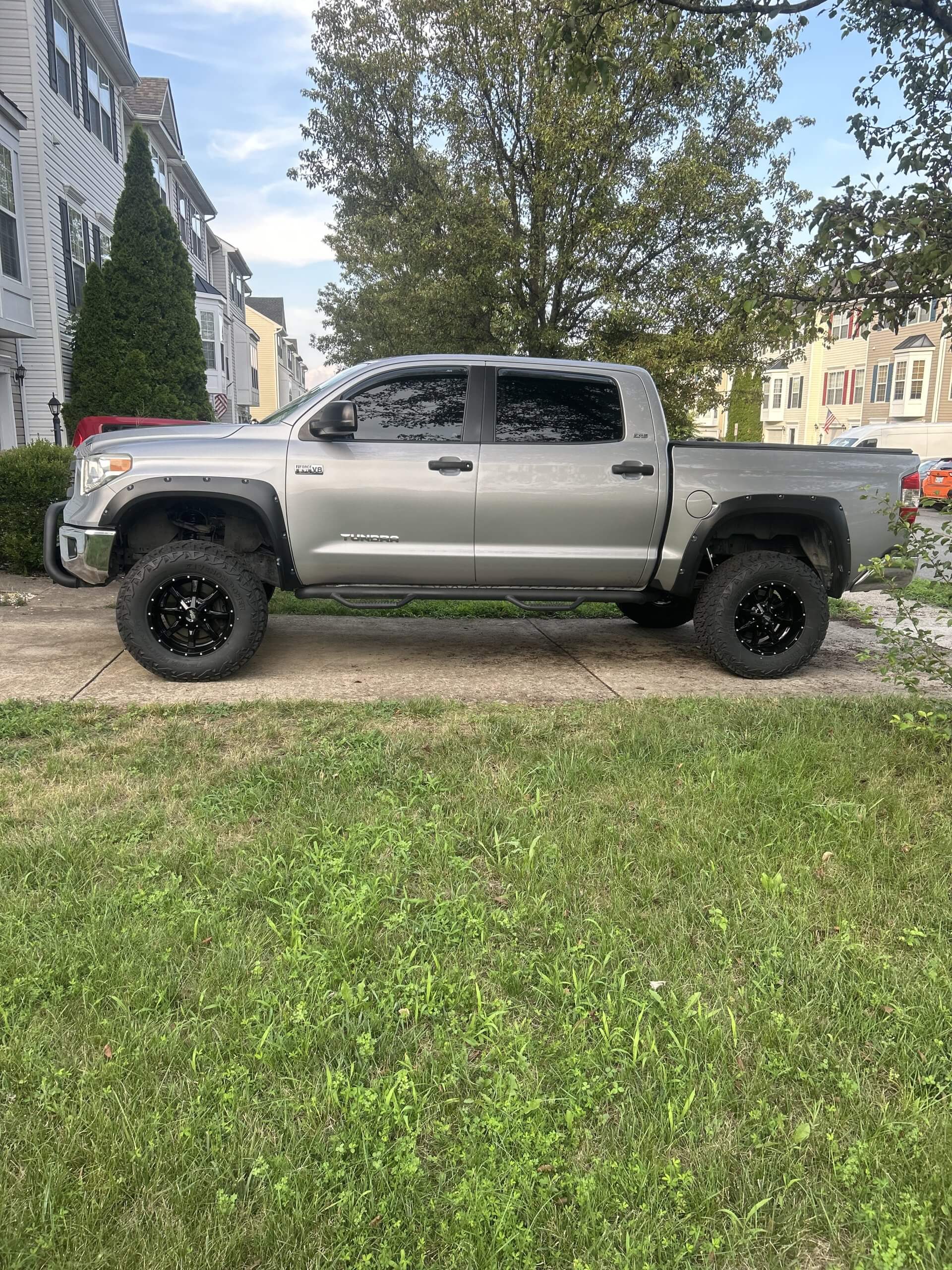 2014 Toyota Tundra SR5 CrewMax with Venom Power Tires and Moto Metal Wheels