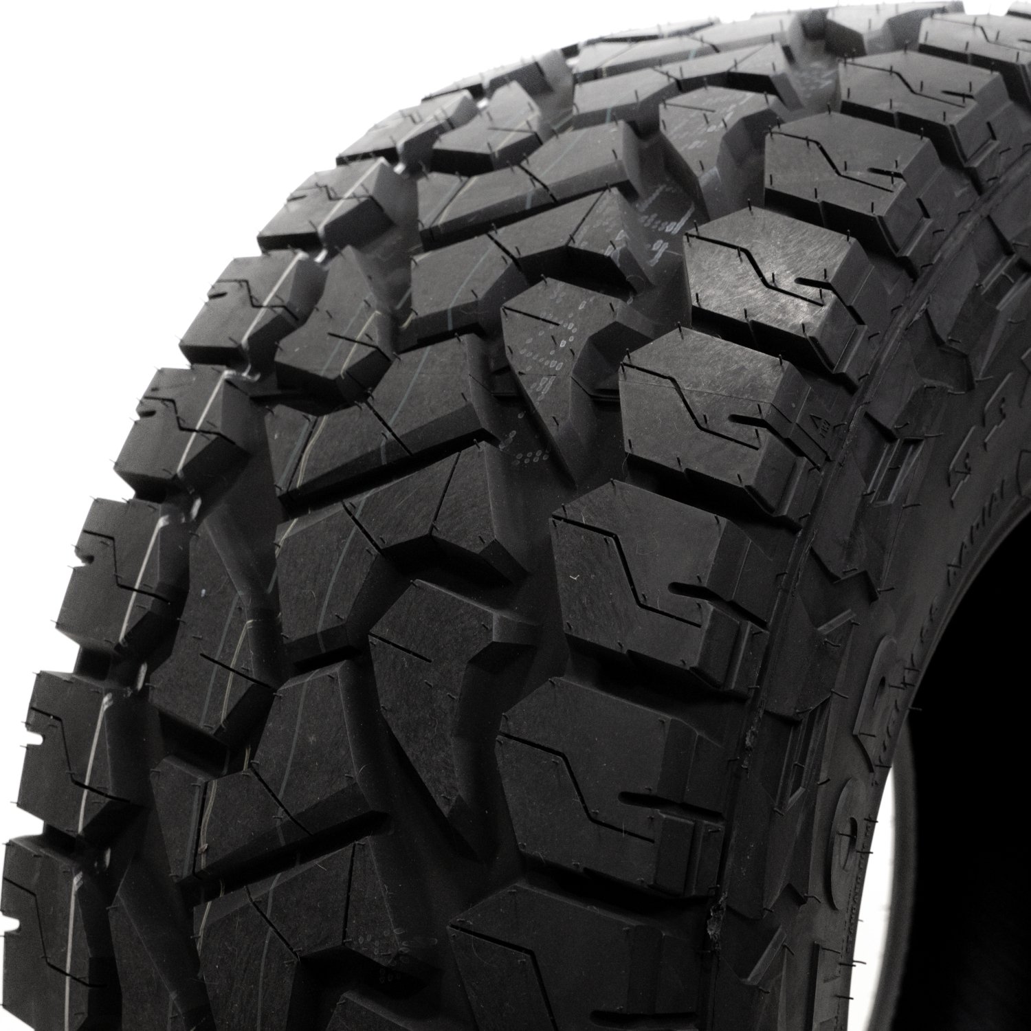 Gladiator X Comp XT Hybrid AT/MT All Terrain 33/11.5/20 Tire - Off-Road ...