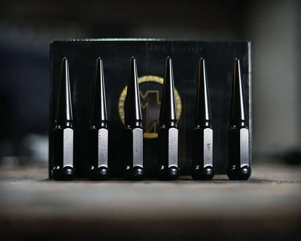 Spiked Lug Nuts | Black | Off-Road Rim Financing